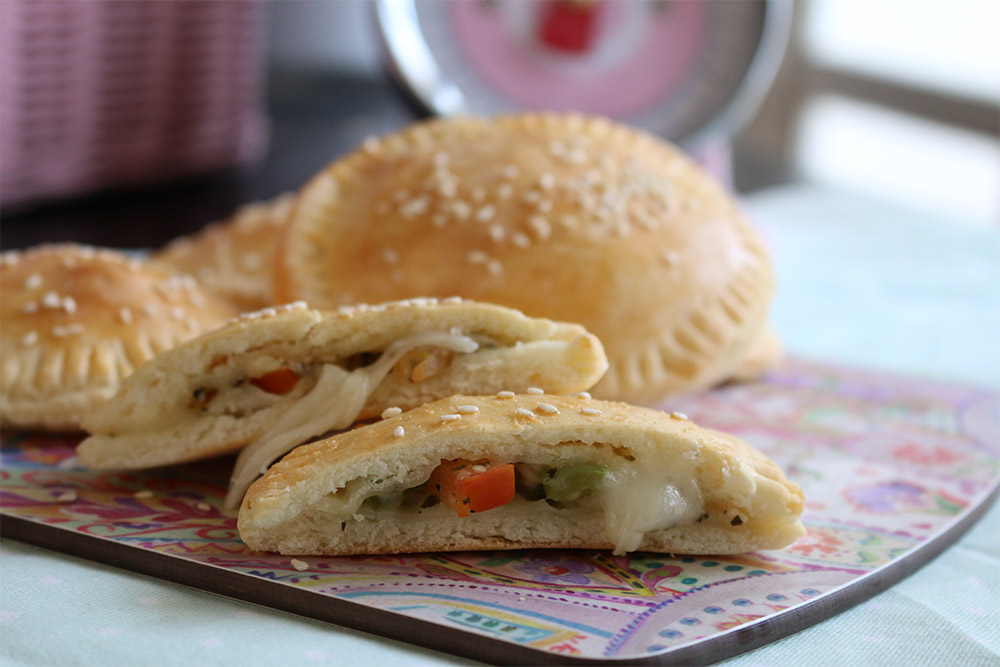 Stuffed Pastry – BAHRAIN FLOUR MILLS COMPANY B.S.C.
